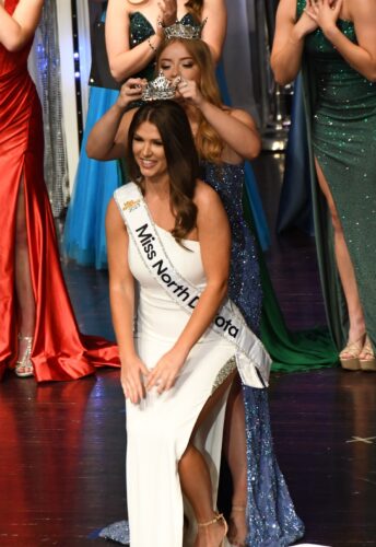 New Miss ND crowned | News, Sports, Jobs - Minot Daily News